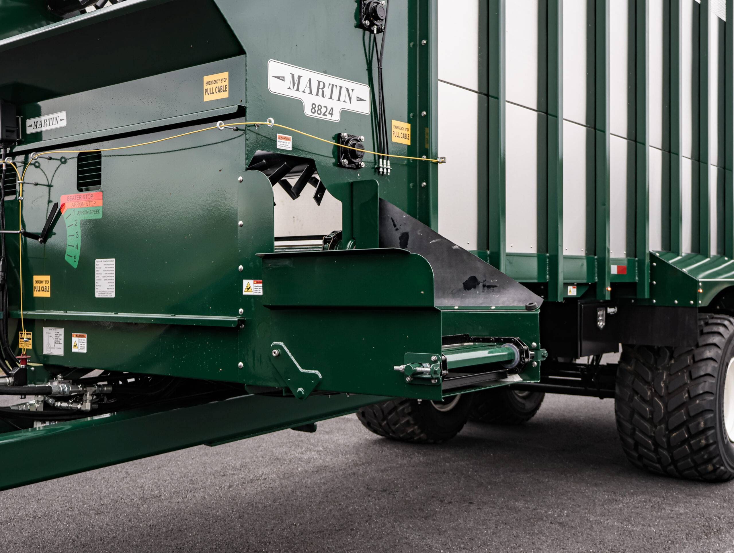 High-quality Forage Trailers | DM Martin Manufacturing