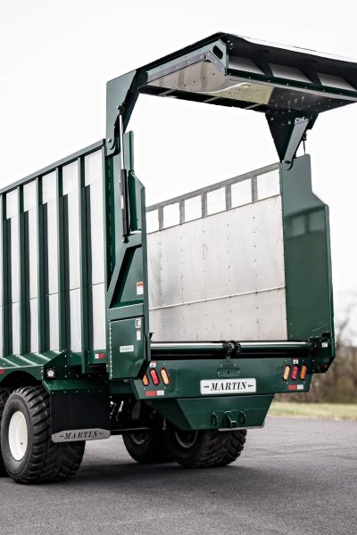 High-quality Forage Trailers | DM Martin Manufacturing